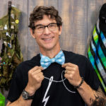 Tutorial – Man Sewing